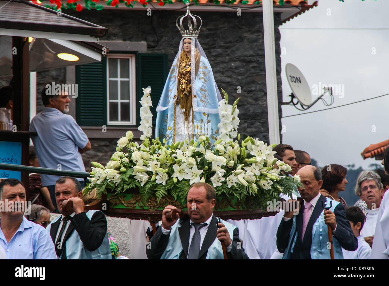 Procession heaven hi-res stock photography and images - Alamy