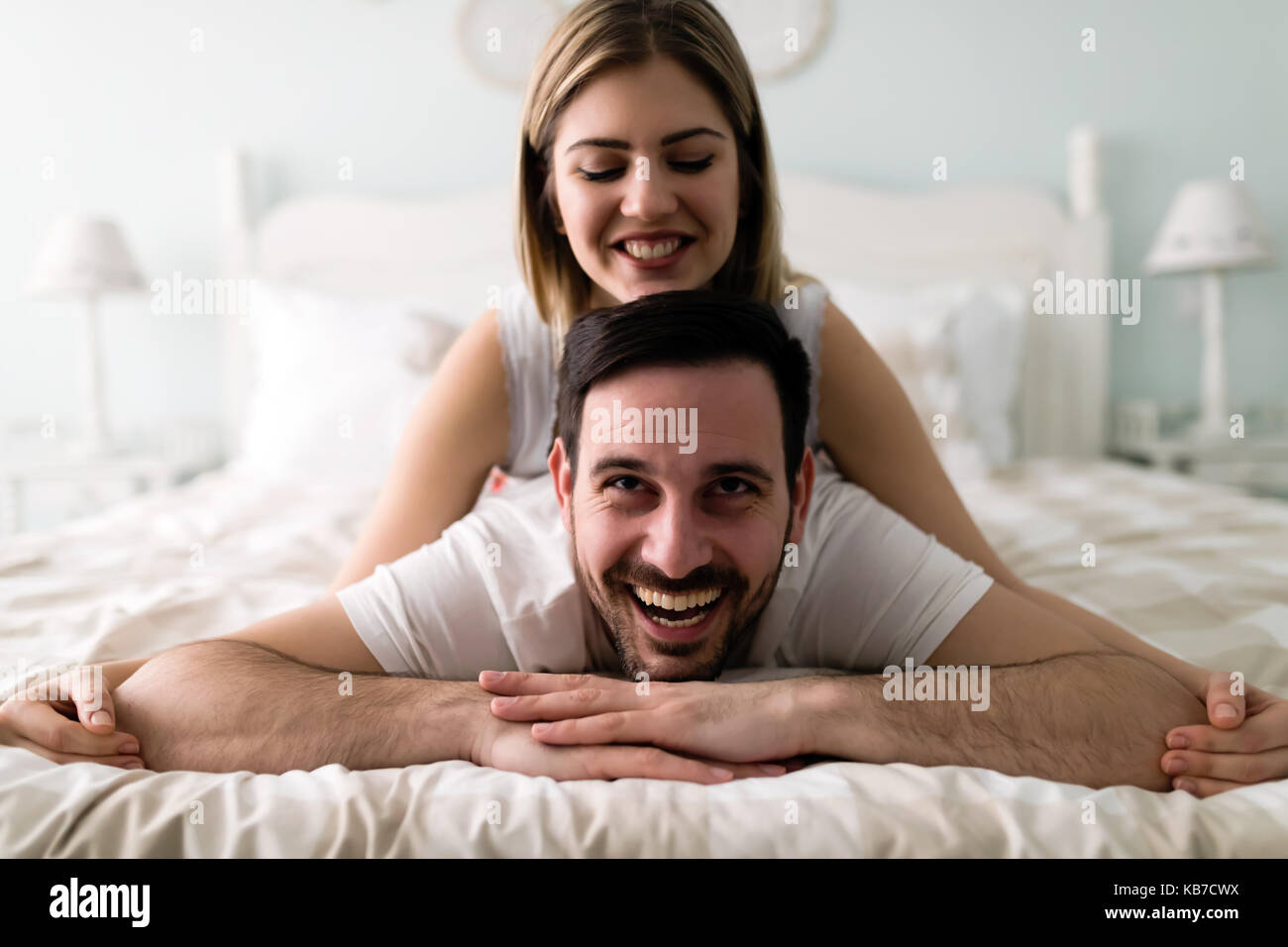 Couple modern young embrace hi-res stock photography and images - Alamy