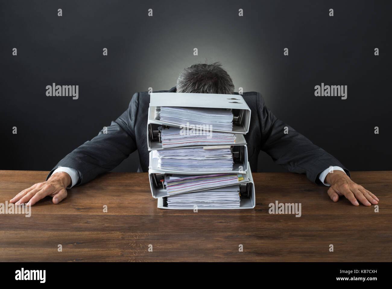 Files on desk hi-res stock photography and images - Alamy