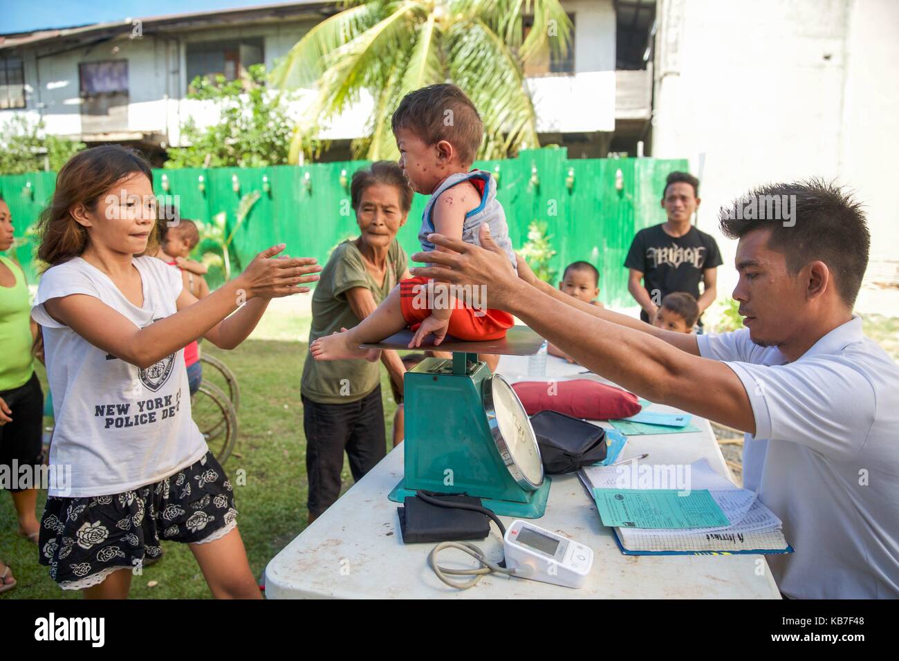 Poverty In Cebu Philippines Stock Photos & Poverty In Cebu Philippines ...