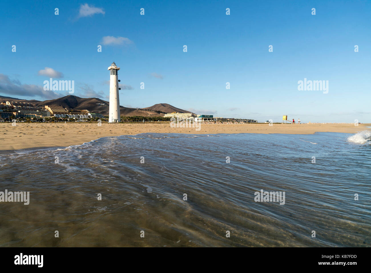 Leuchtturm von Morro Jable oder Faro de Morro Jable am Strand Playa del ...