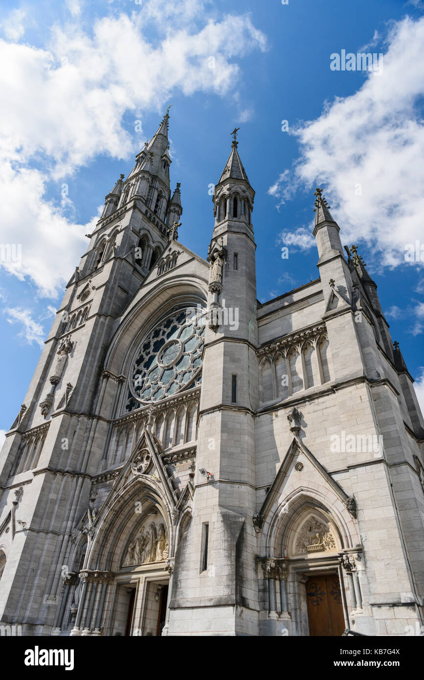 Saint peters church ireland hi-res stock photography and images - Alamy