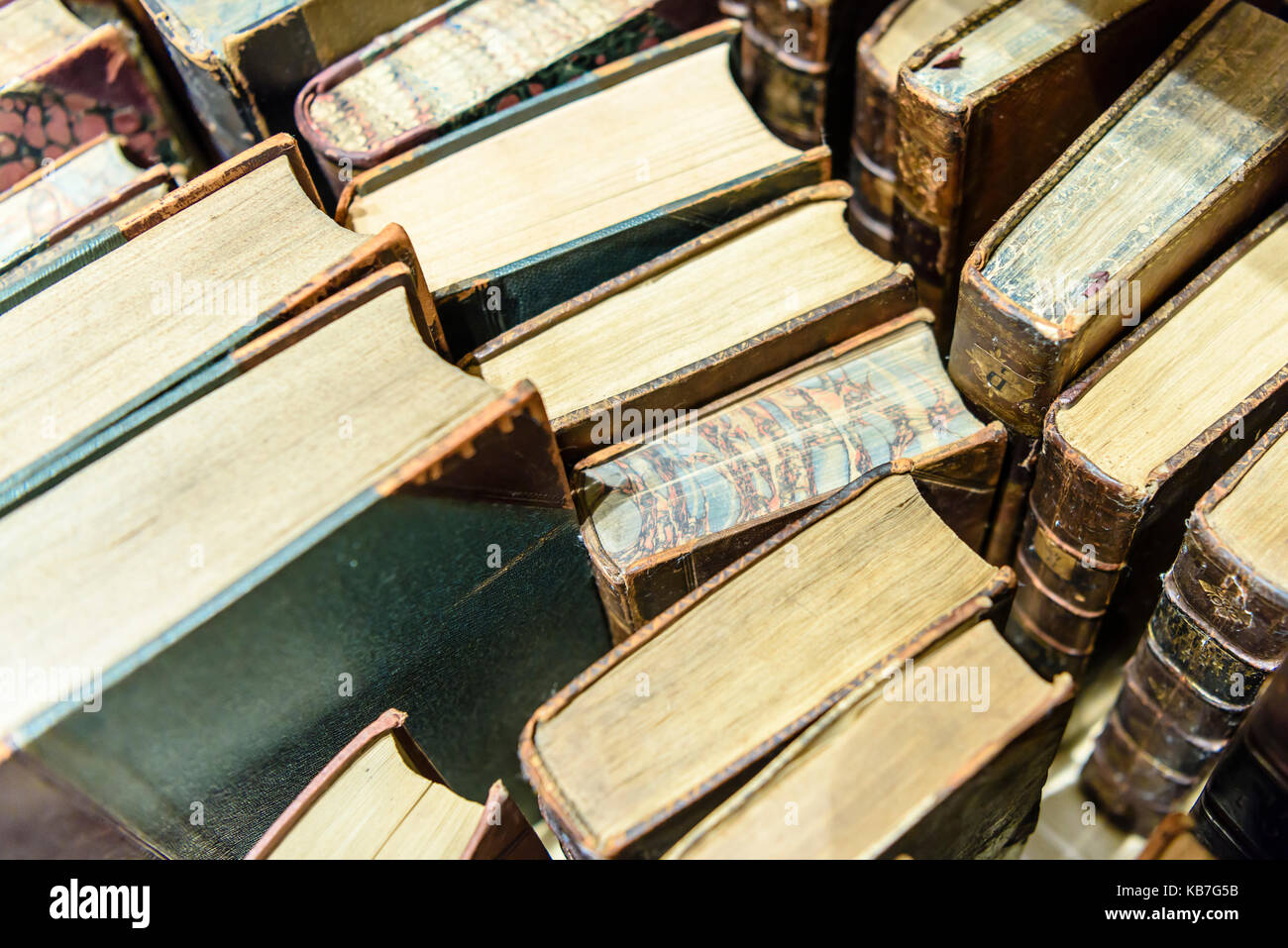 1700 and 1800 books hi-res stock photography and images - Alamy