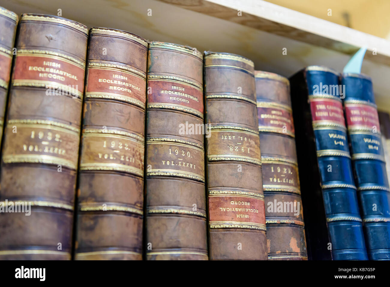 1700 and 1800 books hi-res stock photography and images - Alamy