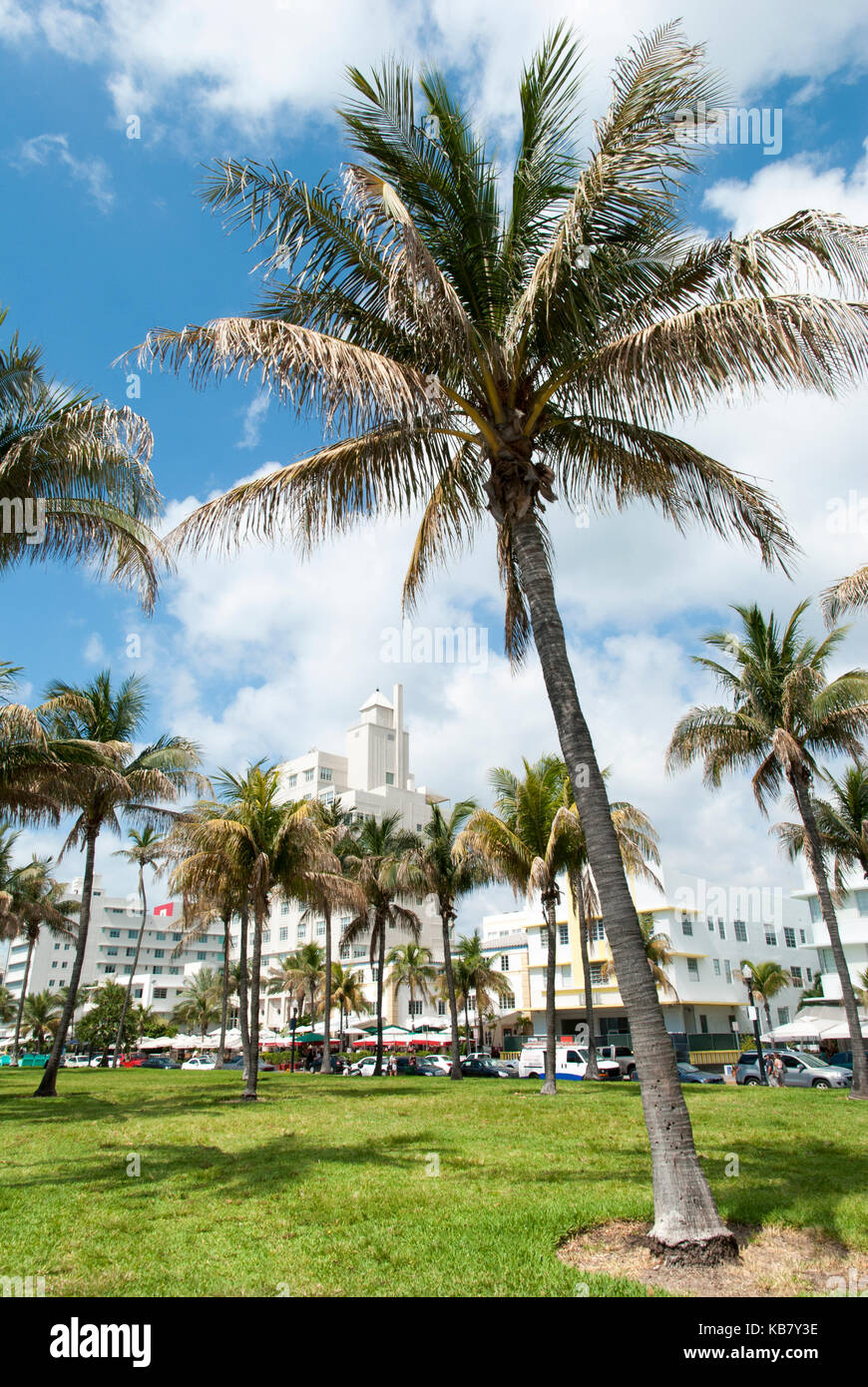 The view of Miami Beach park with famous Ocean Drive in a background ...