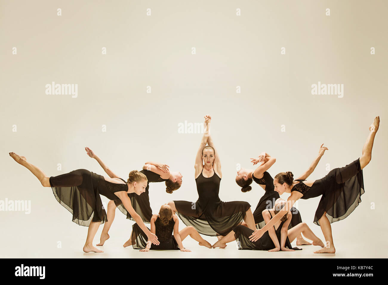 The group of modern ballet dancers Stock Photo - Alamy