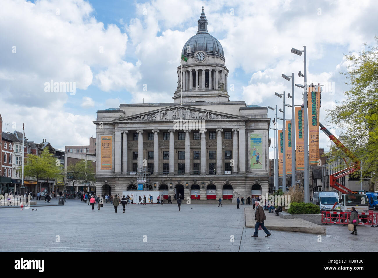 In the old market square in nottingham hi-res stock photography and ...