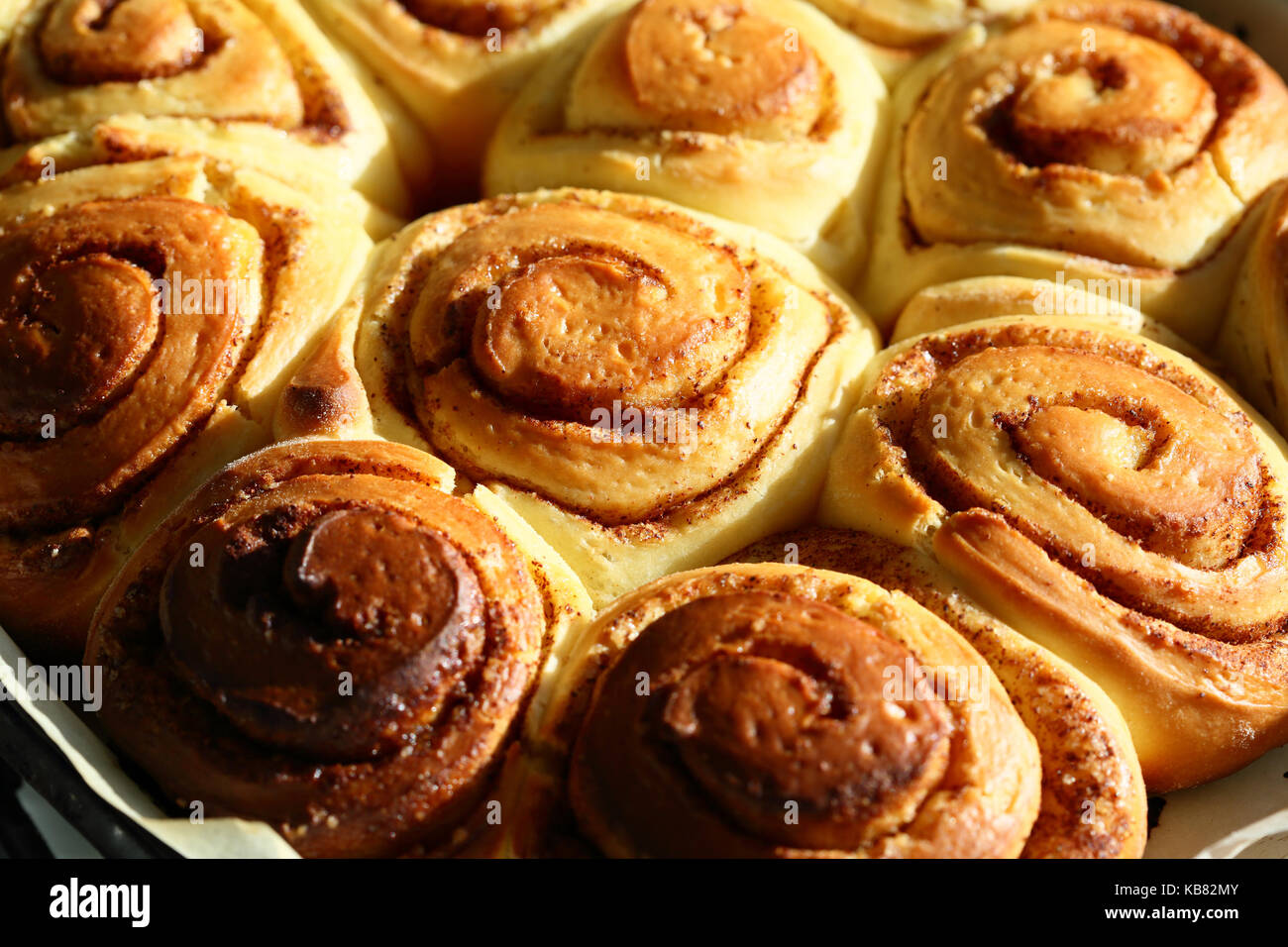 Rustic cinnamon buns, food closeup Stock Photo - Alamy