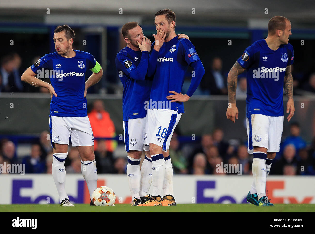 Everton's Wayne Rooney with Gylfi Sigurdsson during the UEFA Europa ...