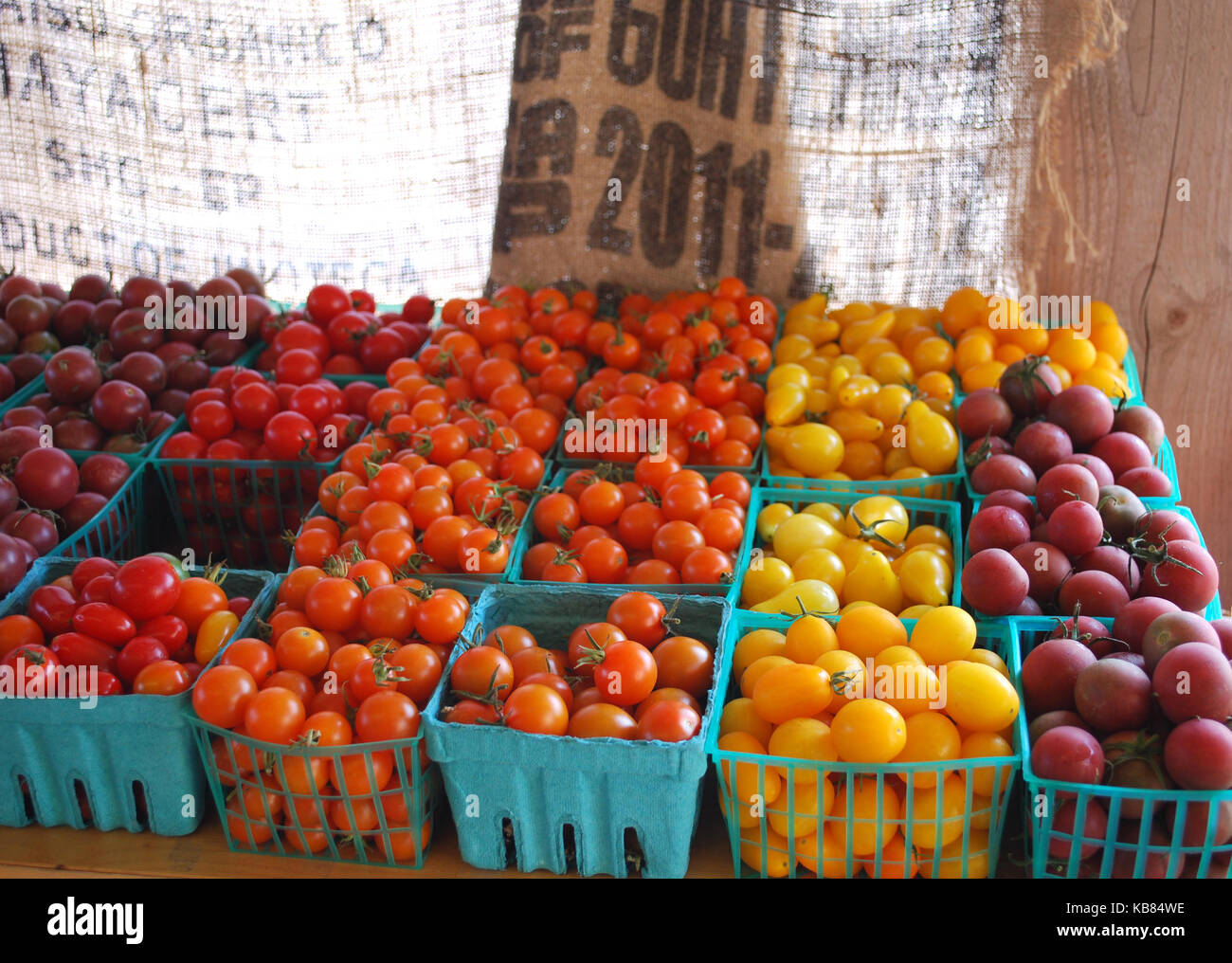 Farmers markets hi-res stock photography and images - Alamy
