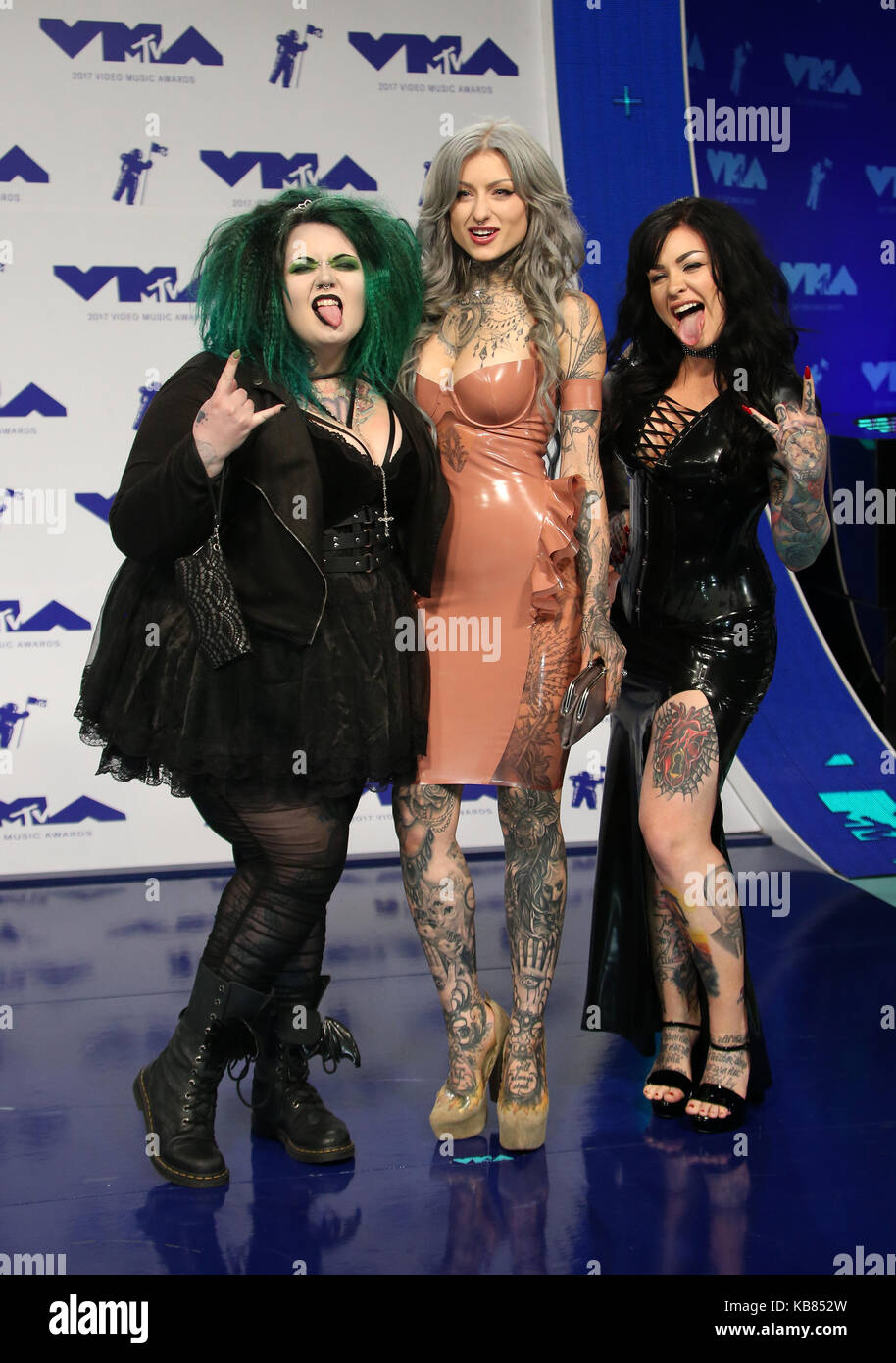 Nikki simpson hi-res stock photography and images - Alamy