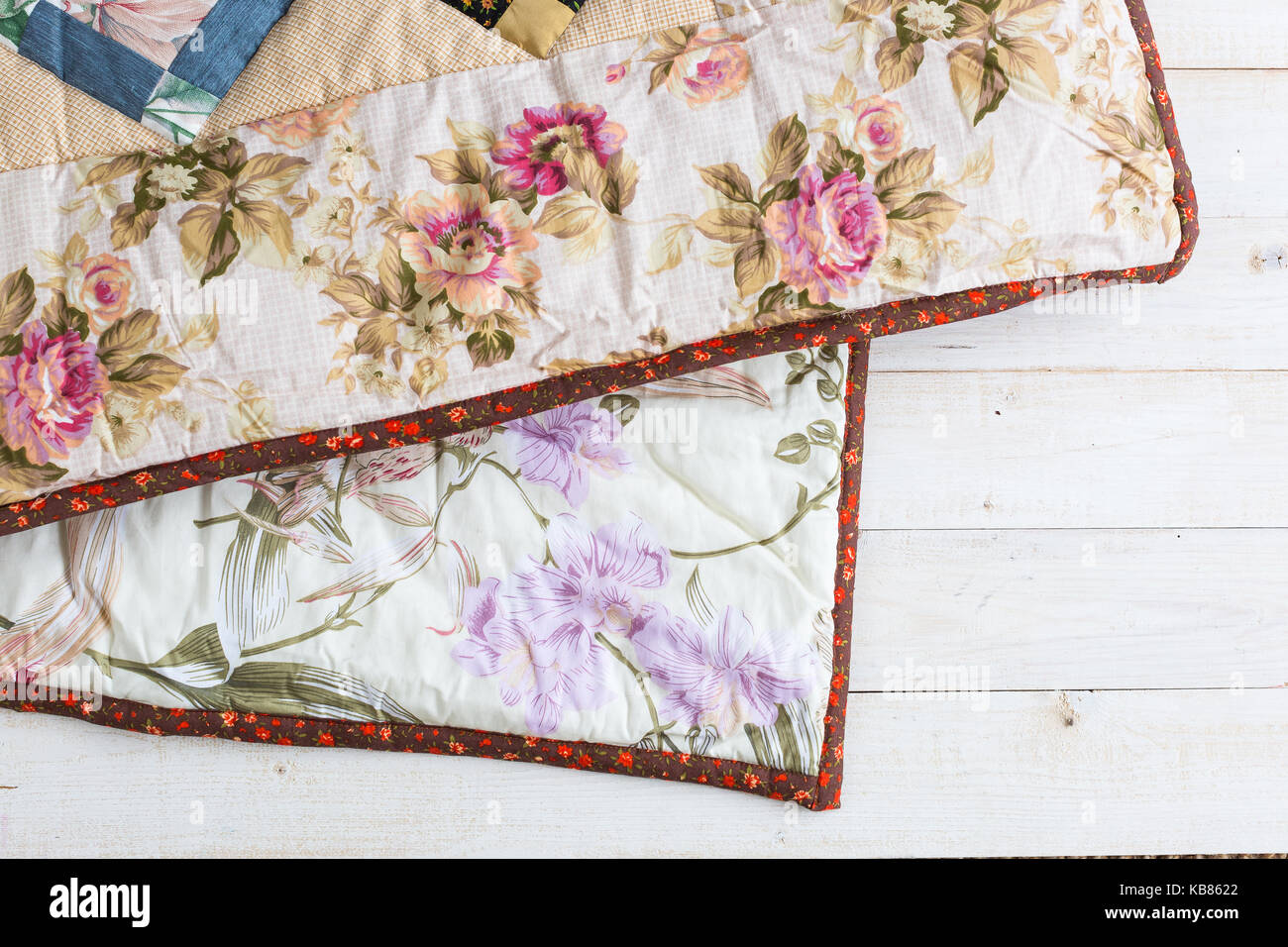 Vintageflowers hi-res stock photography and images - Alamy