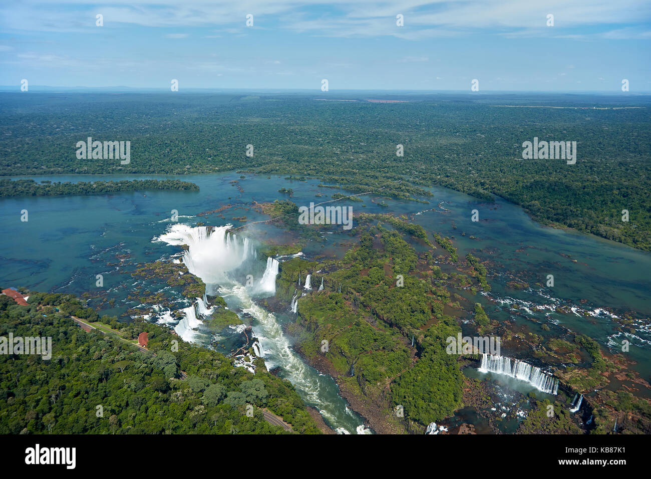 Devil's Throat (Garganta do Diabo), Iguazu Falls, on Brazil - Argentina ...