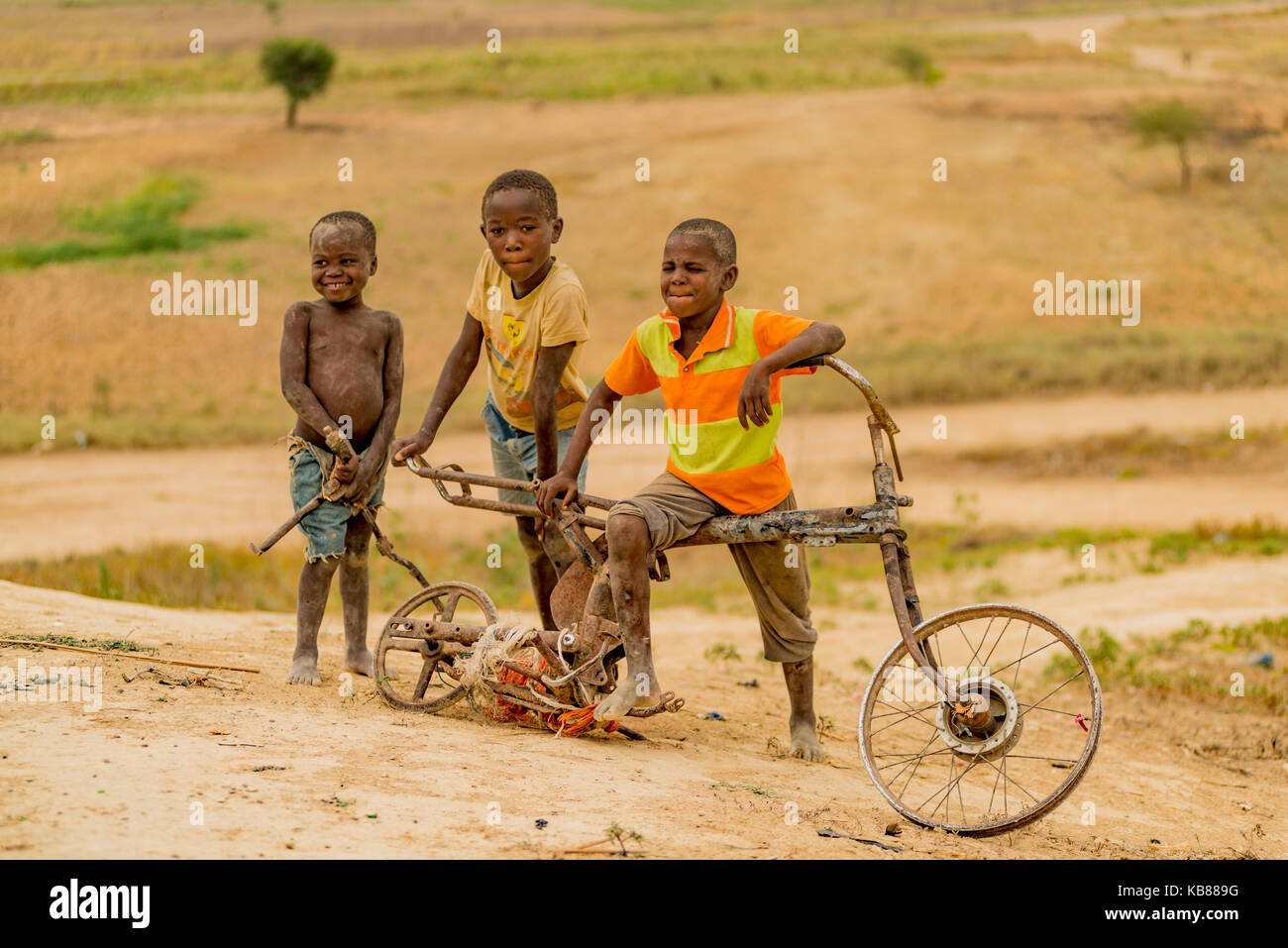 Pretty boys hi-res stock photography and images - Alamy