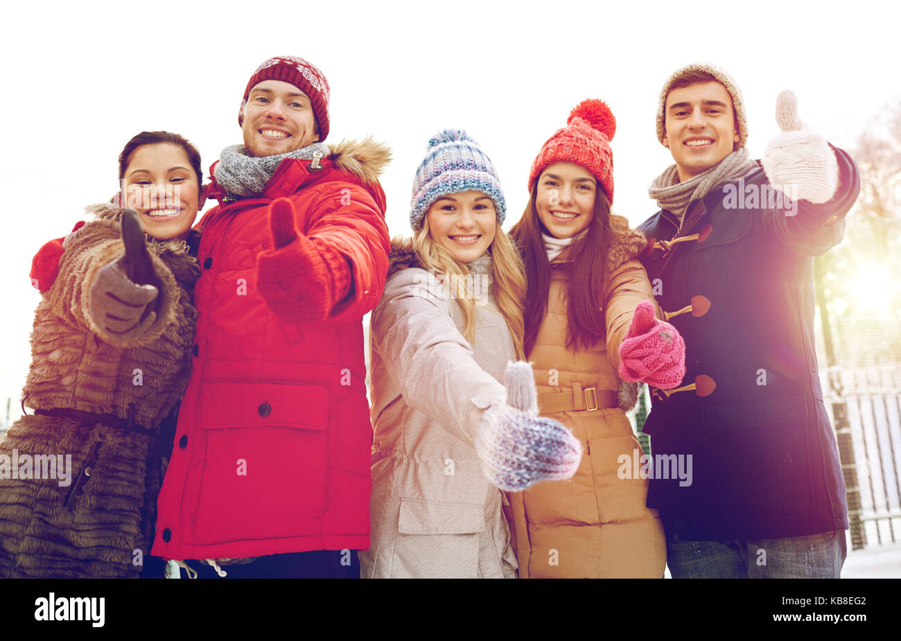 Group people winter clothes hi-res stock photography and images - Alamy