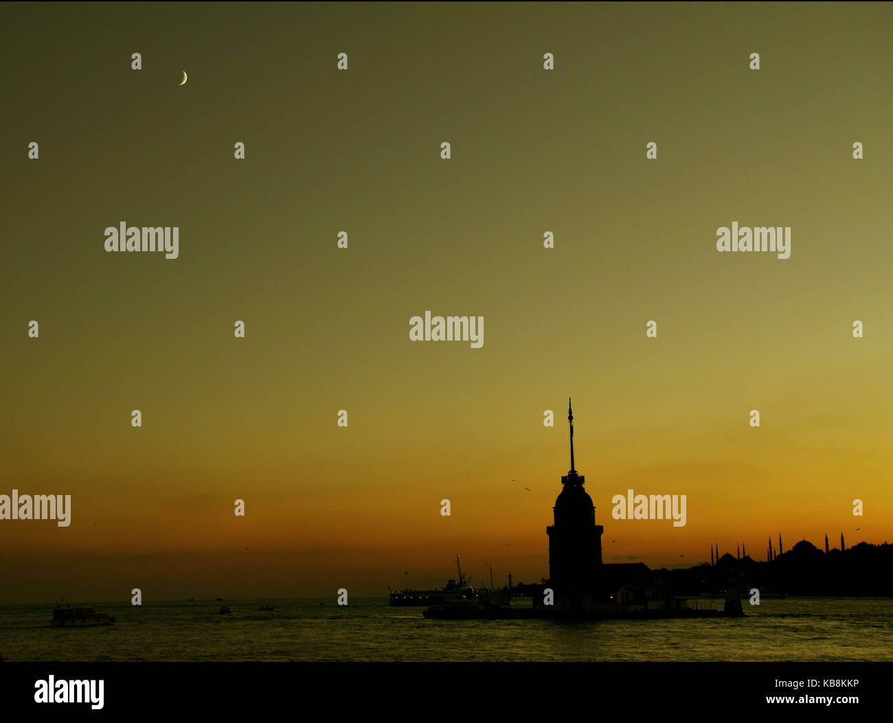 Silhouette of Maiden's Tower, Istanbul Stock Photo - Alamy