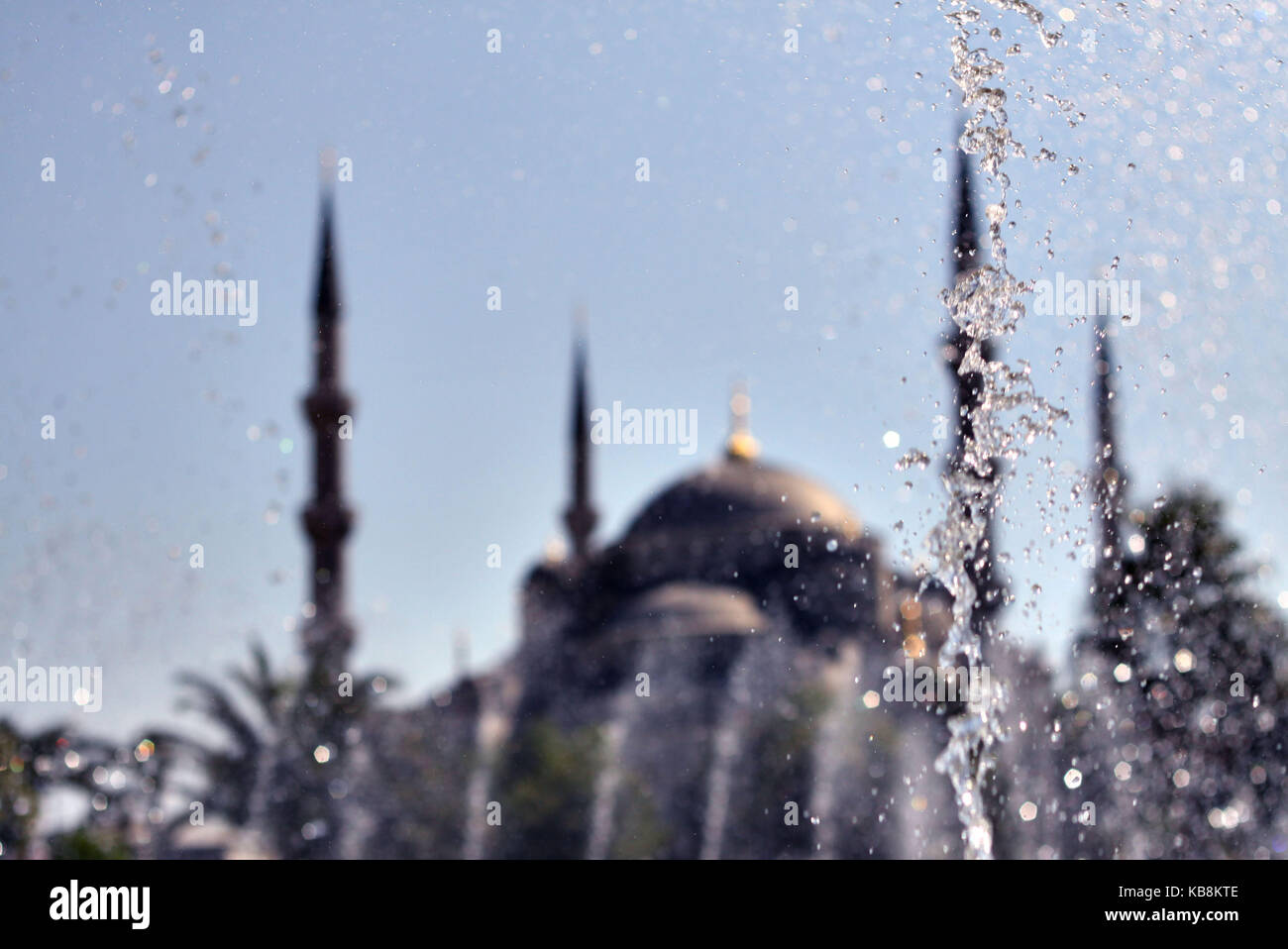 Fountain water and Blue Mosque, Istanbul Turkey Stock Photo - Alamy