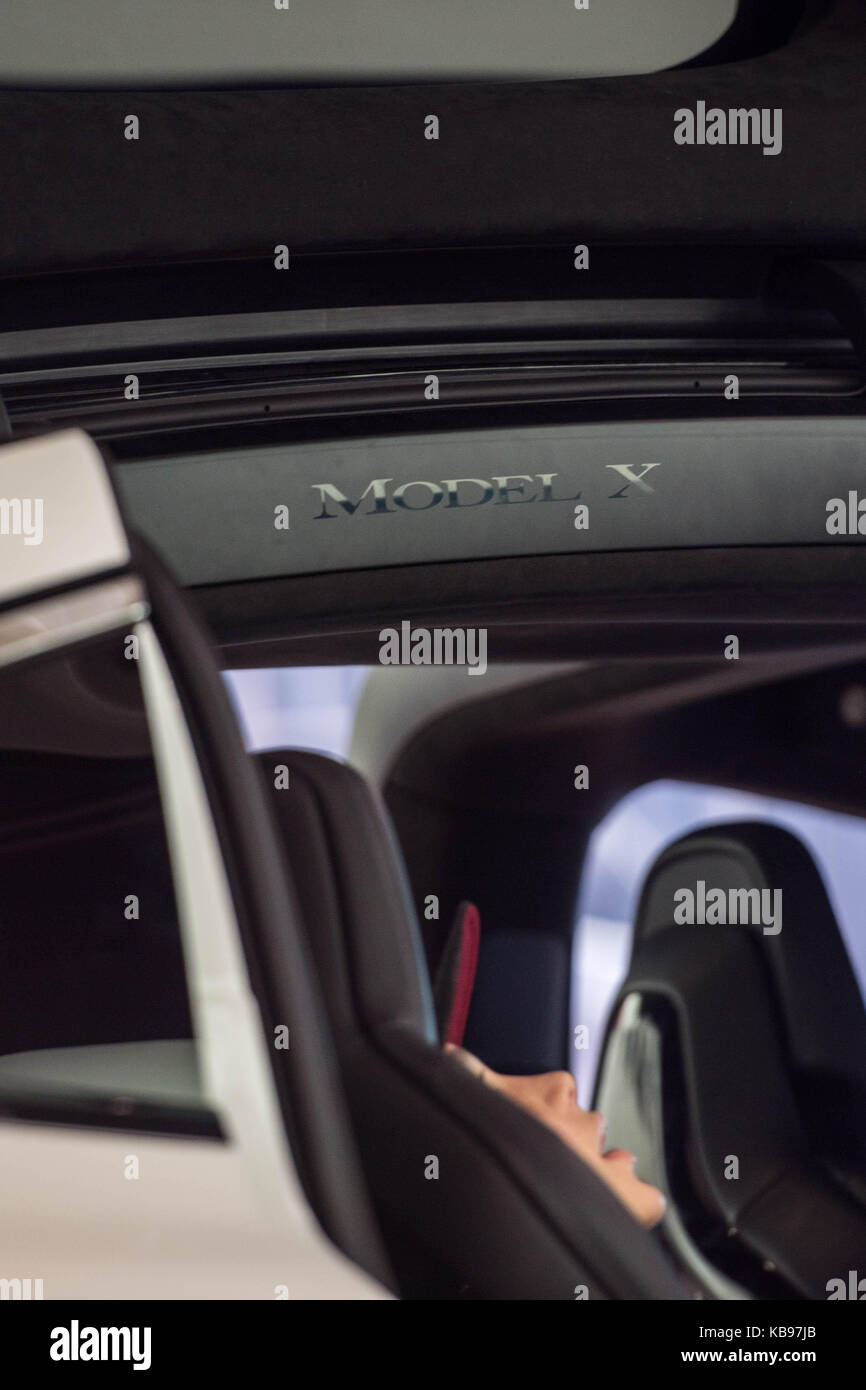 Tesla model x electric vehicle hi-res stock photography and images - Alamy