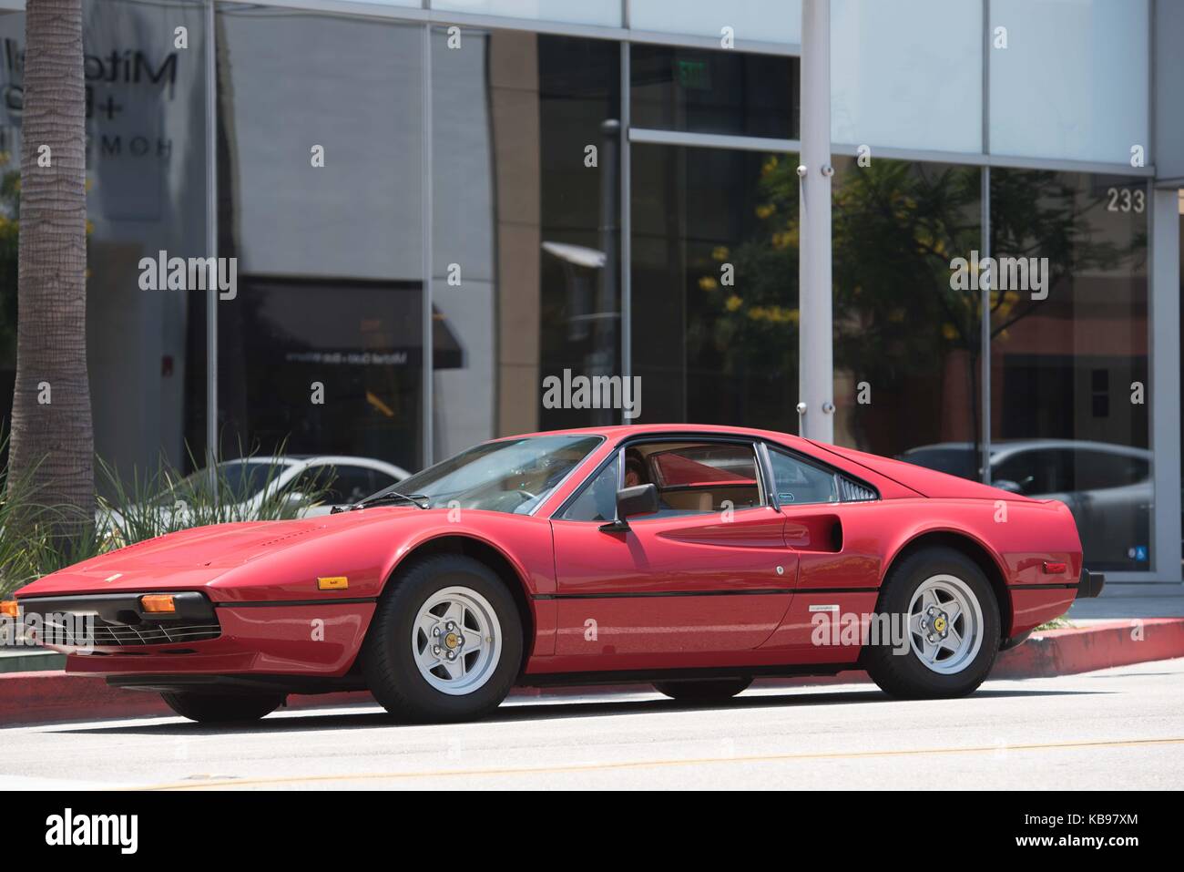 Red Classic Ferrari on Rodeo Drive Los Angeles Stock Photo - Alamy