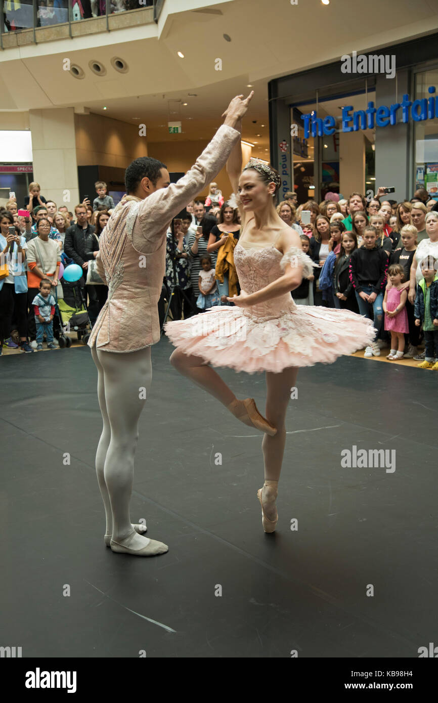 Birmingham Royal Ballet High Resolution Stock Photography and Images ...