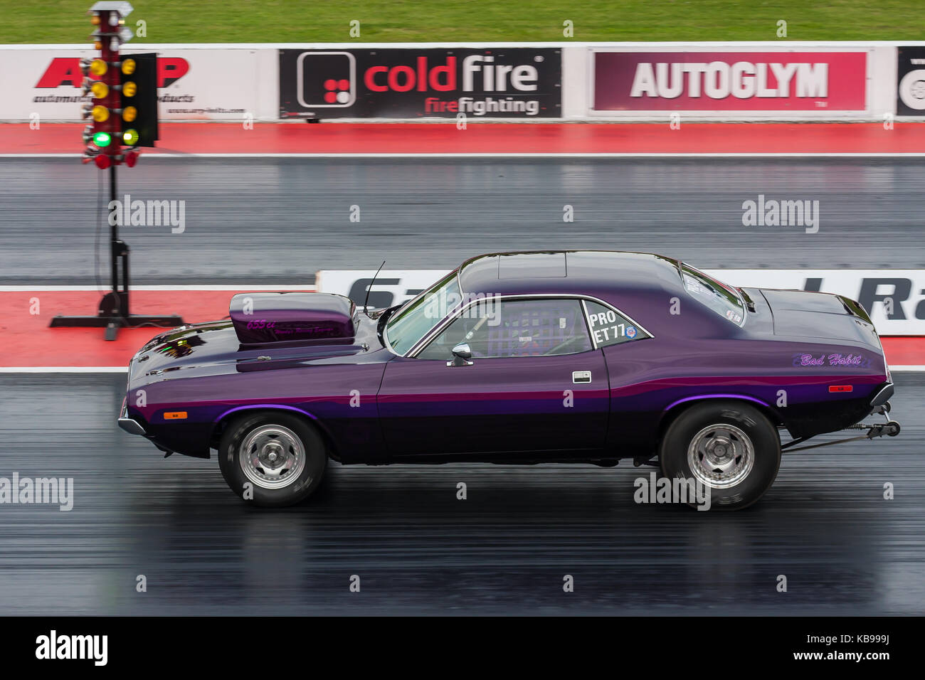 Drag Racing Cars compete at Nationals 2017 Santa Pod Stock Photo - Alamy
