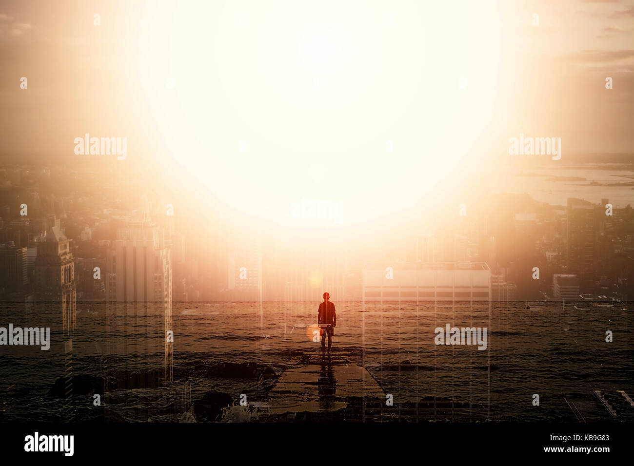 Staring at the horizon hi-res stock photography and images - Alamy