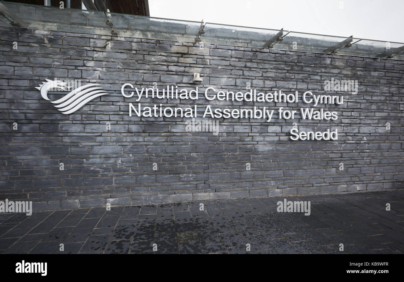 Bilingual National Assembly for Wales sign outside Senedd, with metal ...