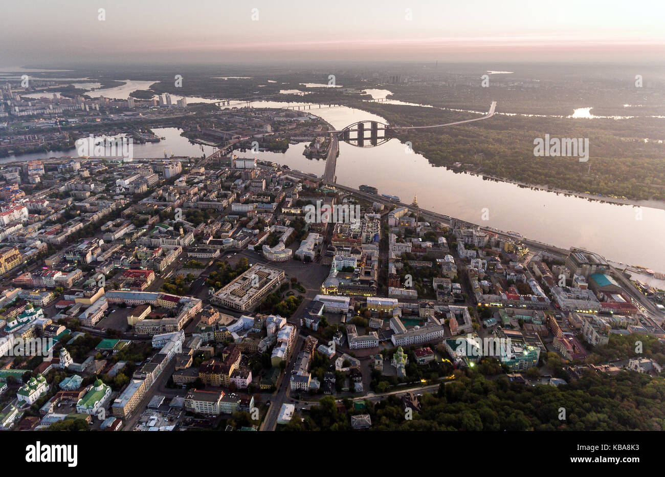 Time lapse beautiful architecture building hi-res stock photography and ...