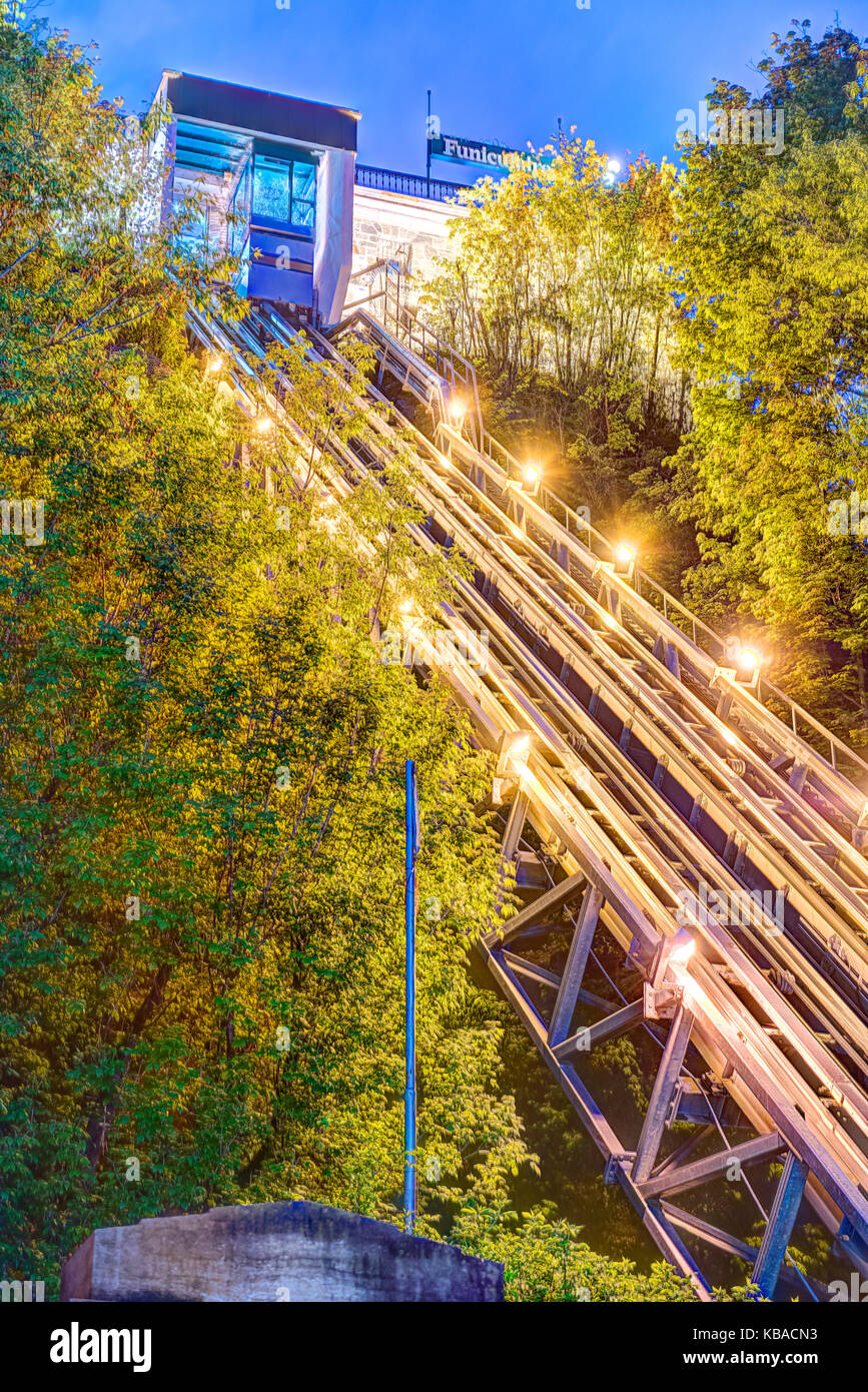 Old funicular to the upper town in quebec city hi-res stock photography ...