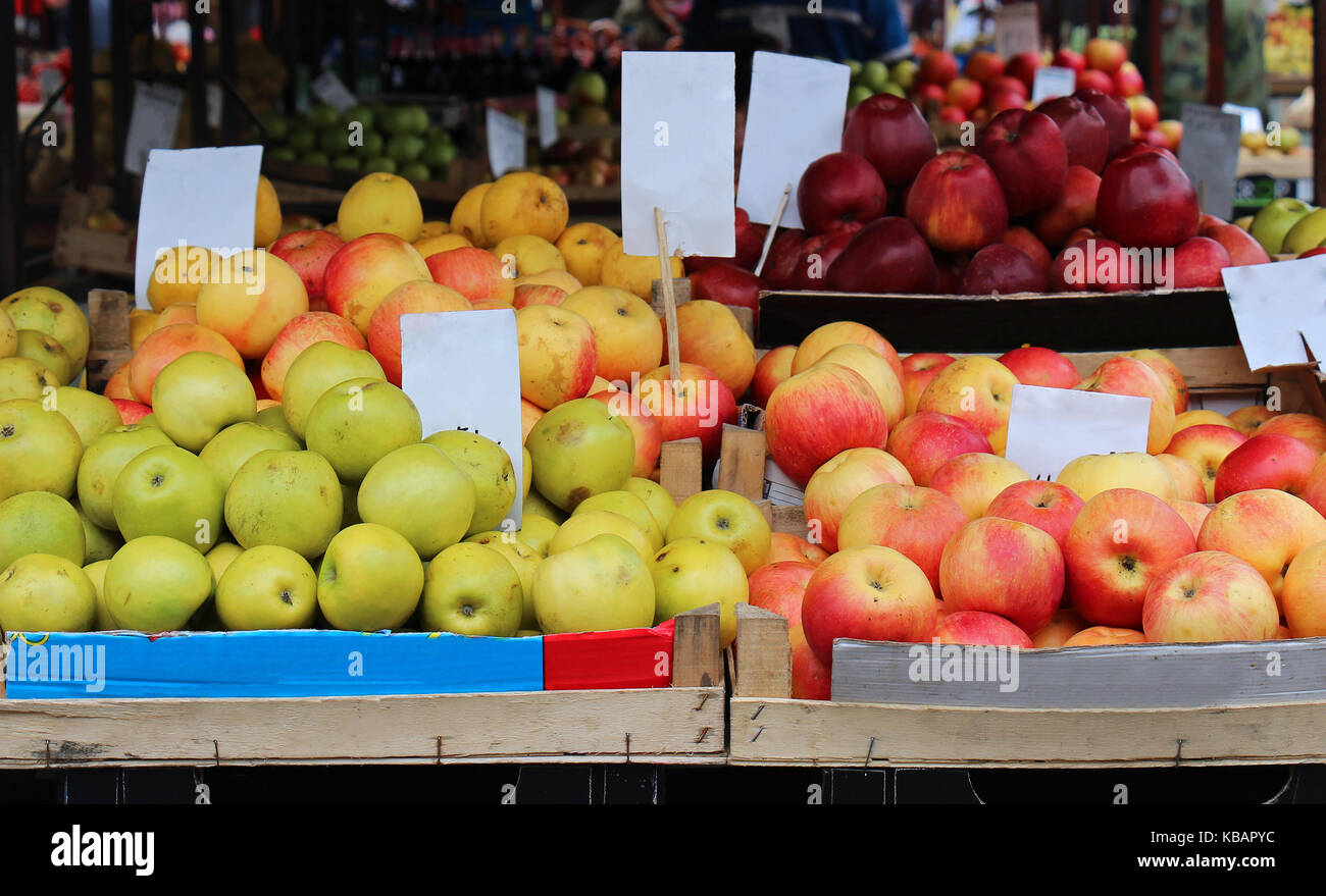 Apples selection hi-res stock photography and images - Alamy