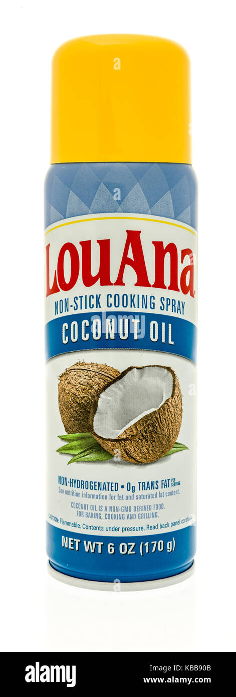 Winneconne, WI - 28 September 2017: A can of Lou Ana coconut oil non ...