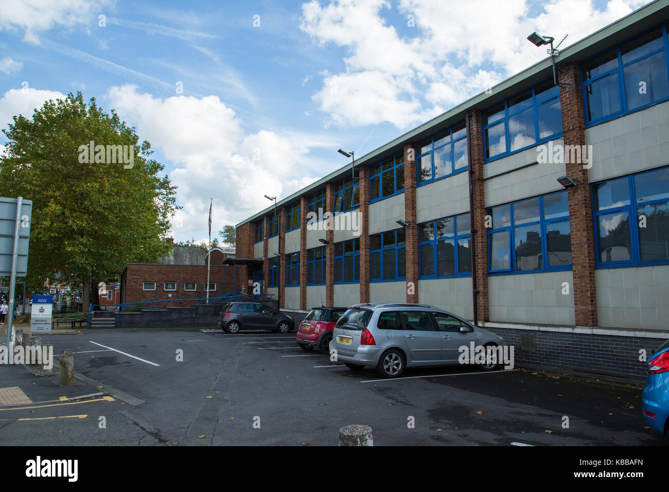 Leigh Town Centre High Resolution Stock Photography and Images - Alamy