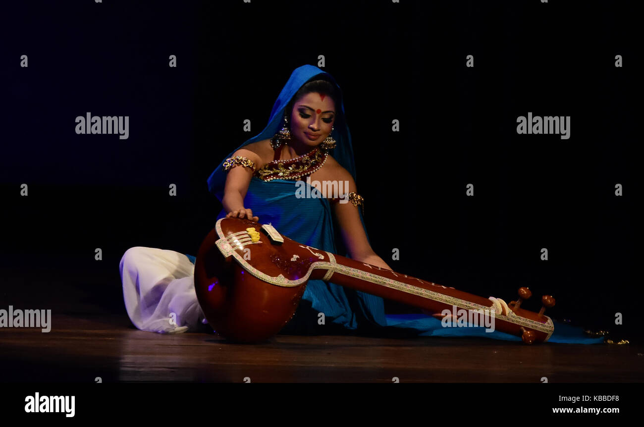 Colombo, Sri Lanka. 28th Sep, 2017. Chandana dancers guild perform ...