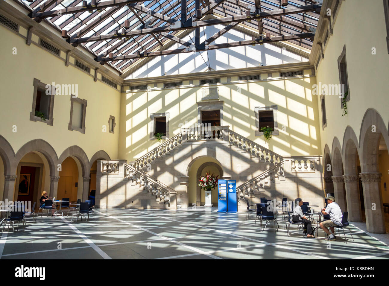 Norfolk Virginia,Chrysler Museum of Art,atrium,staircase,interior ...