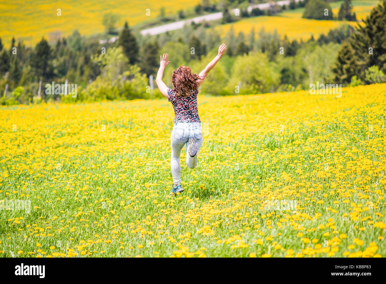 Woman tripping hi-res stock photography and images - Alamy