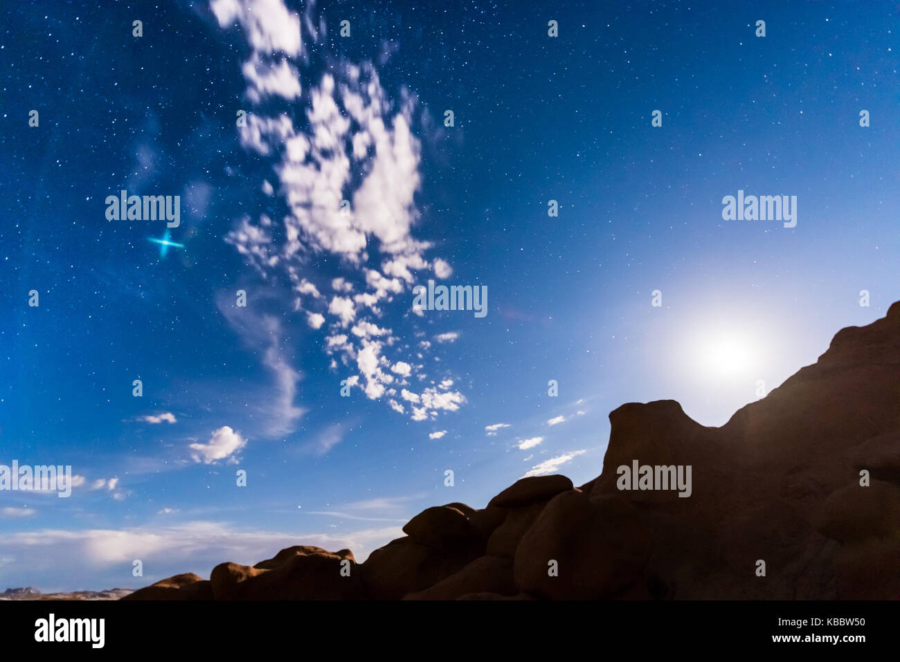 Night sky with full moon rising, or moonrise, in Goblin Valley State ...