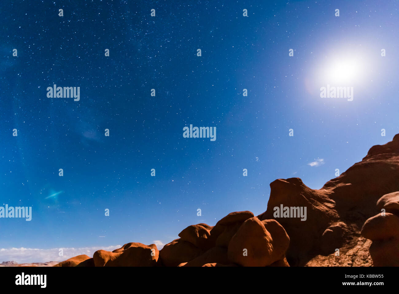 Night sky with full moon rising, or moonrise, in Goblin Valley State ...