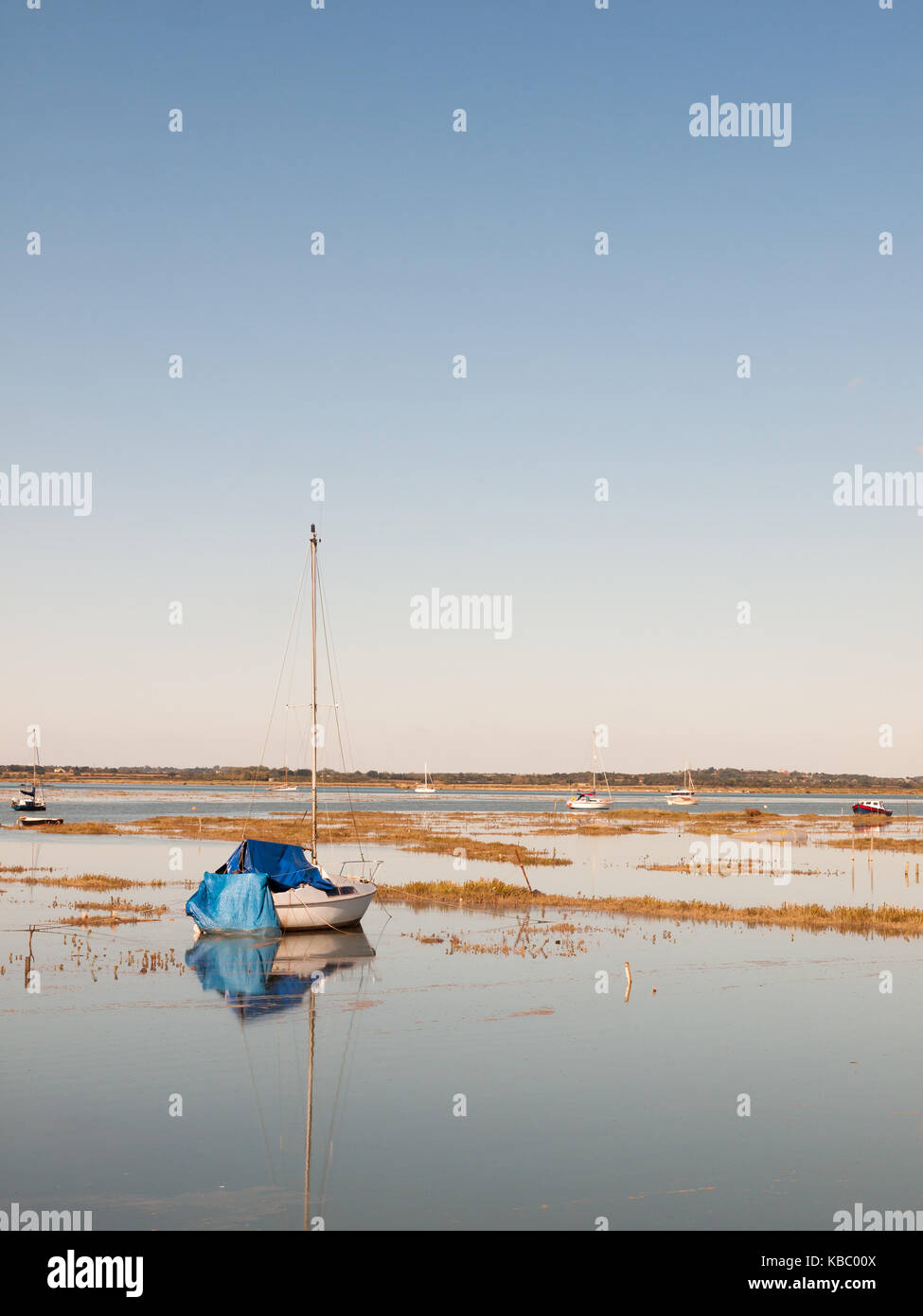 beautiful peaceful harbour scene estuary maldon boat mast reflections ...