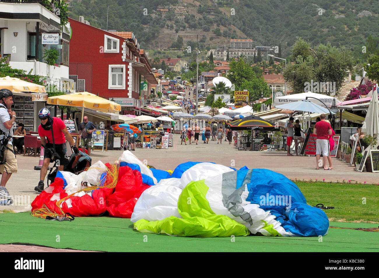 Parachutes in Olu Deniz town, Turkey Stock Photo - Alamy