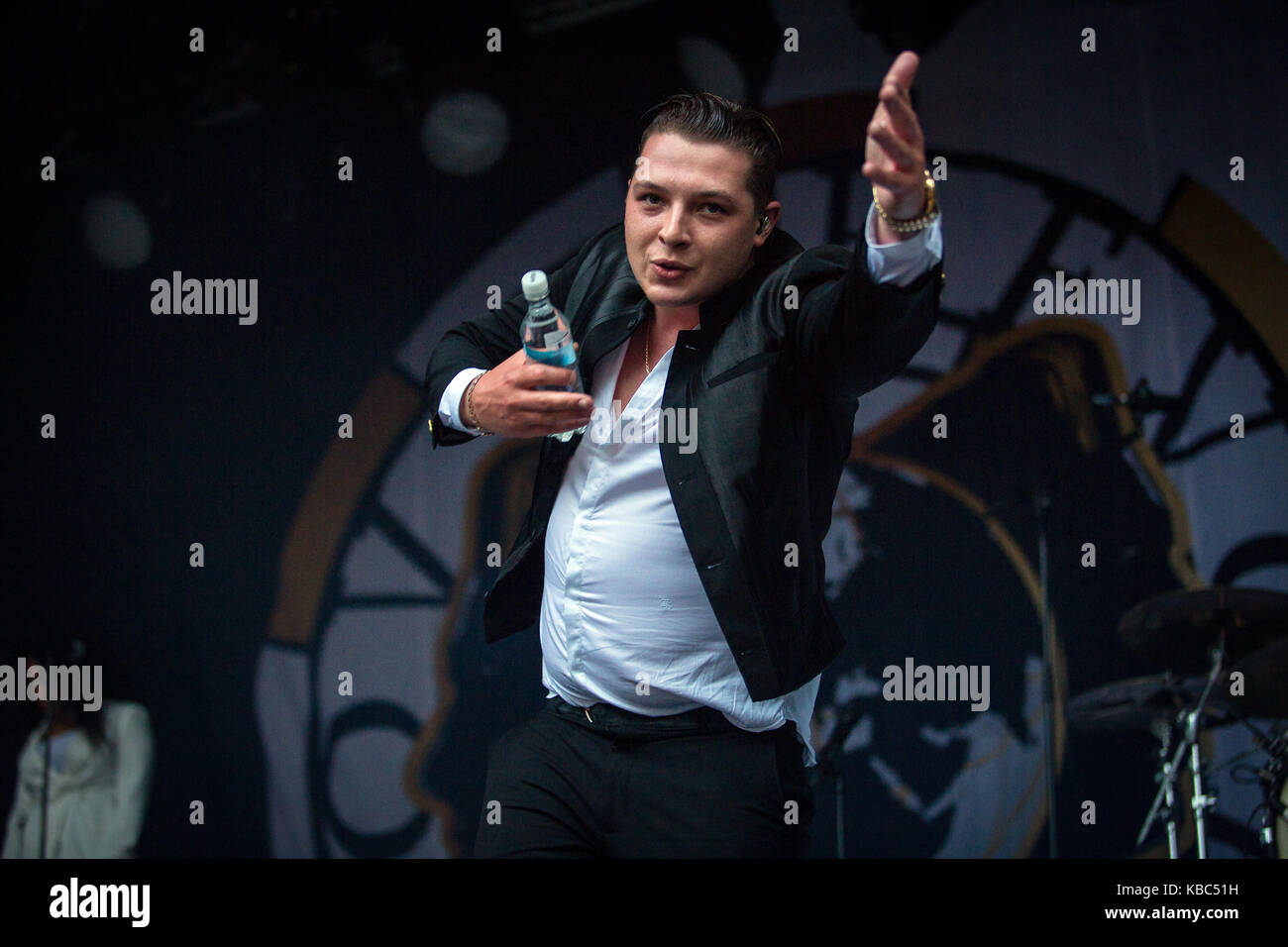 John newman singer hi-res stock photography and images - Alamy