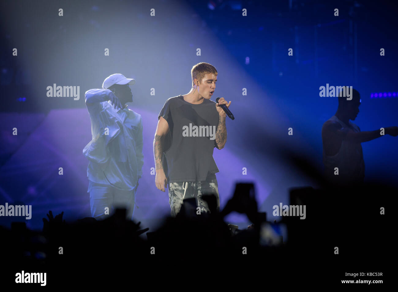The Canadian singer and songwriter Justin Bieber performs a live ...