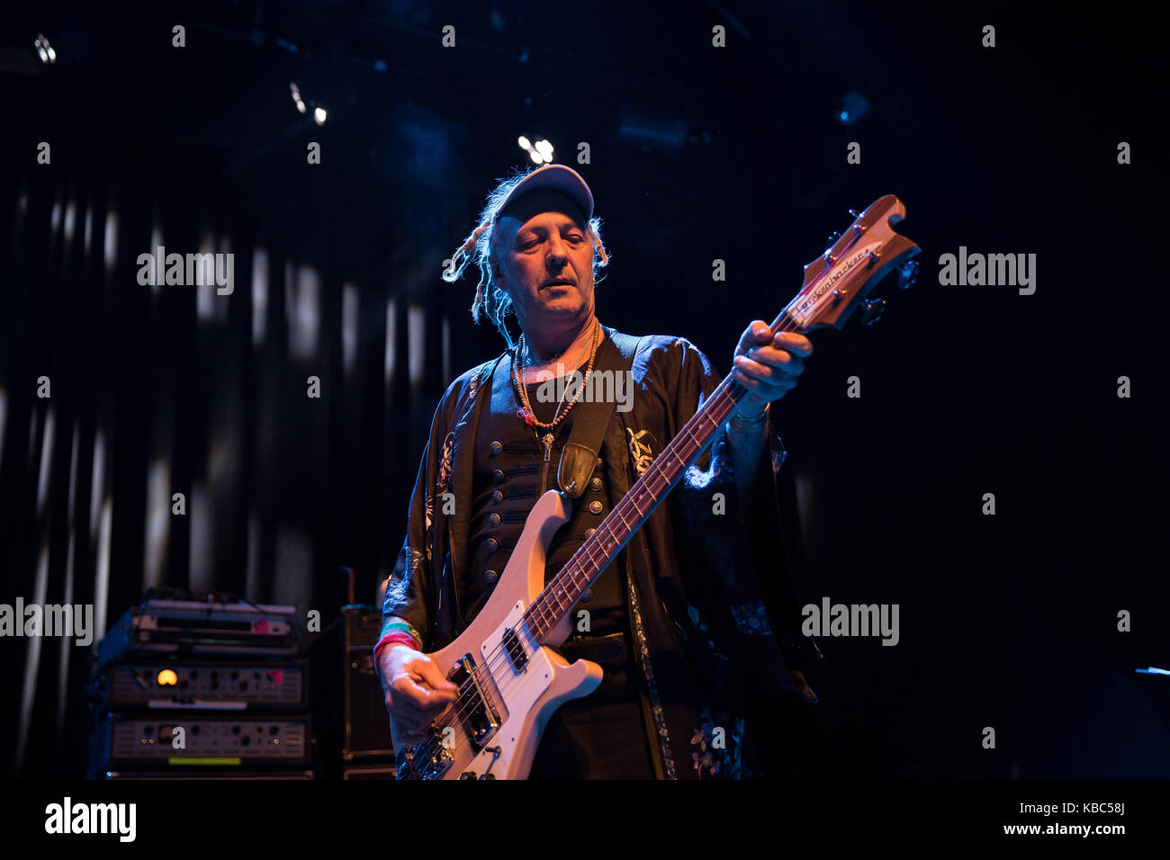 Martin glover hi-res stock photography and images - Alamy