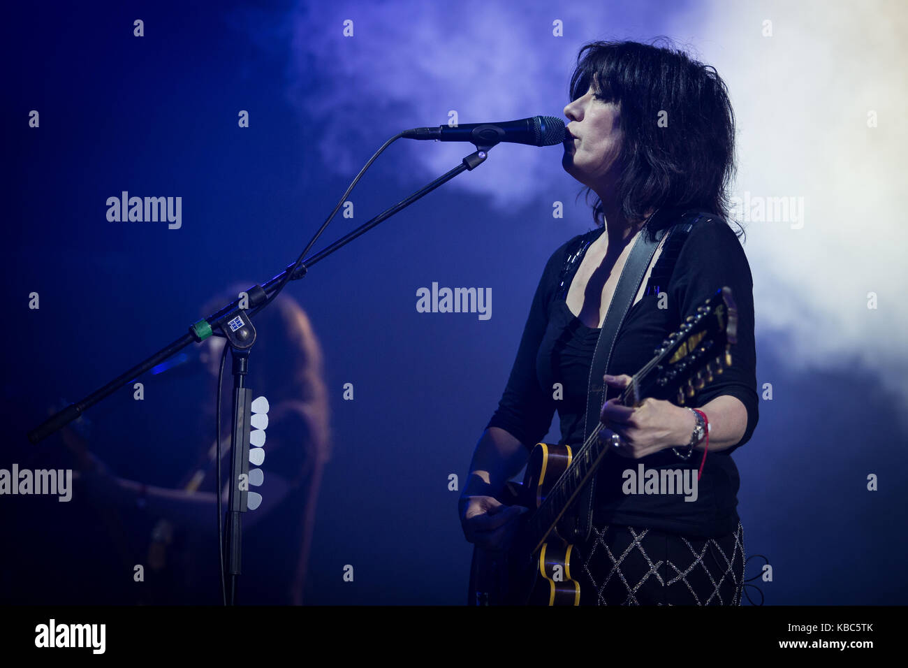 Lush band hi-res stock photography and images - Alamy