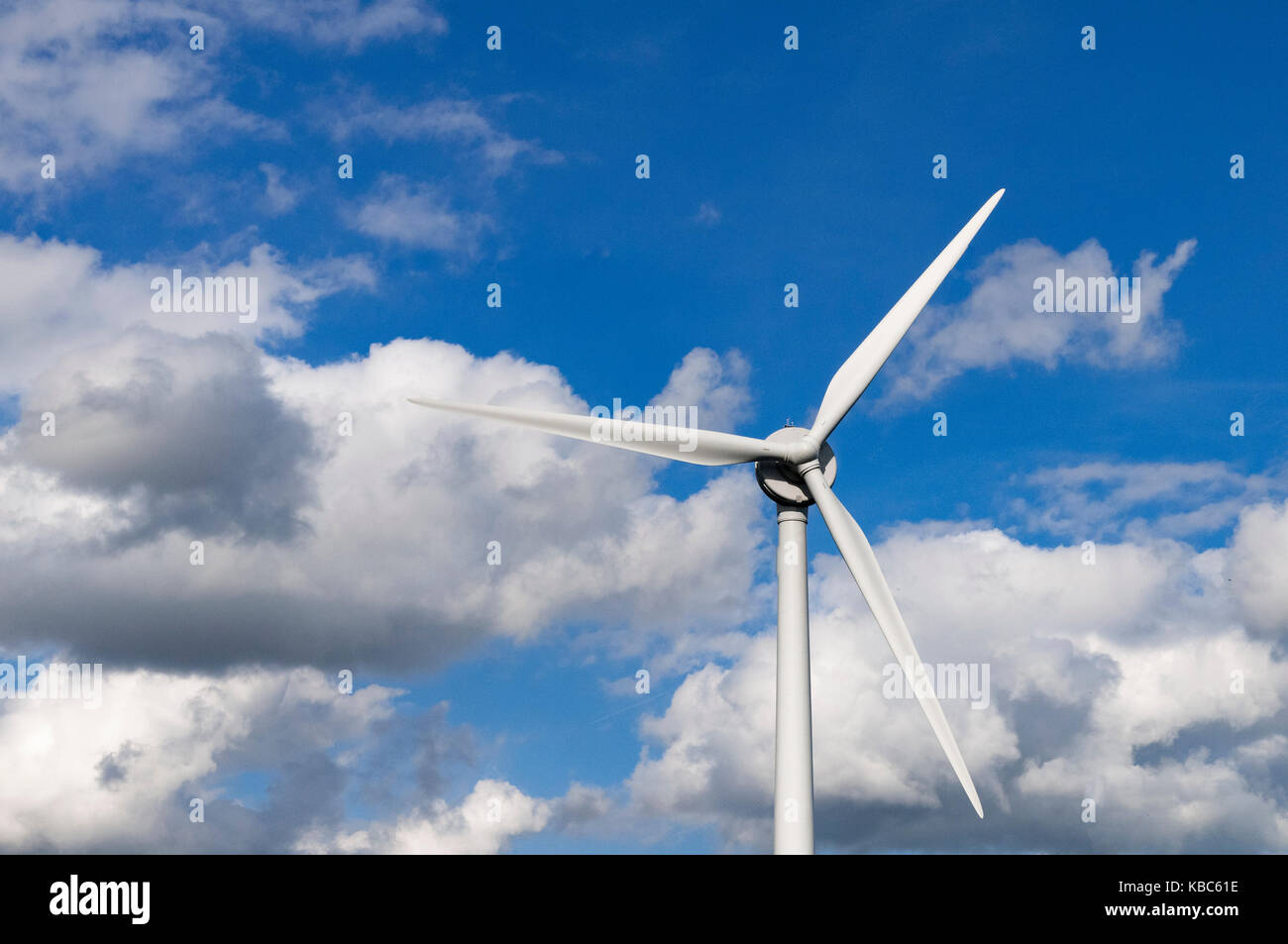 Electricity generator hi-res stock photography and images - Alamy