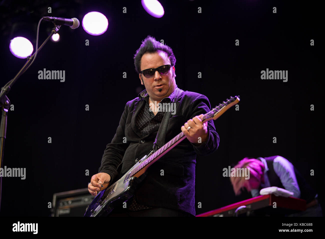 Sean thomas mackowiak hi-res stock photography and images - Alamy