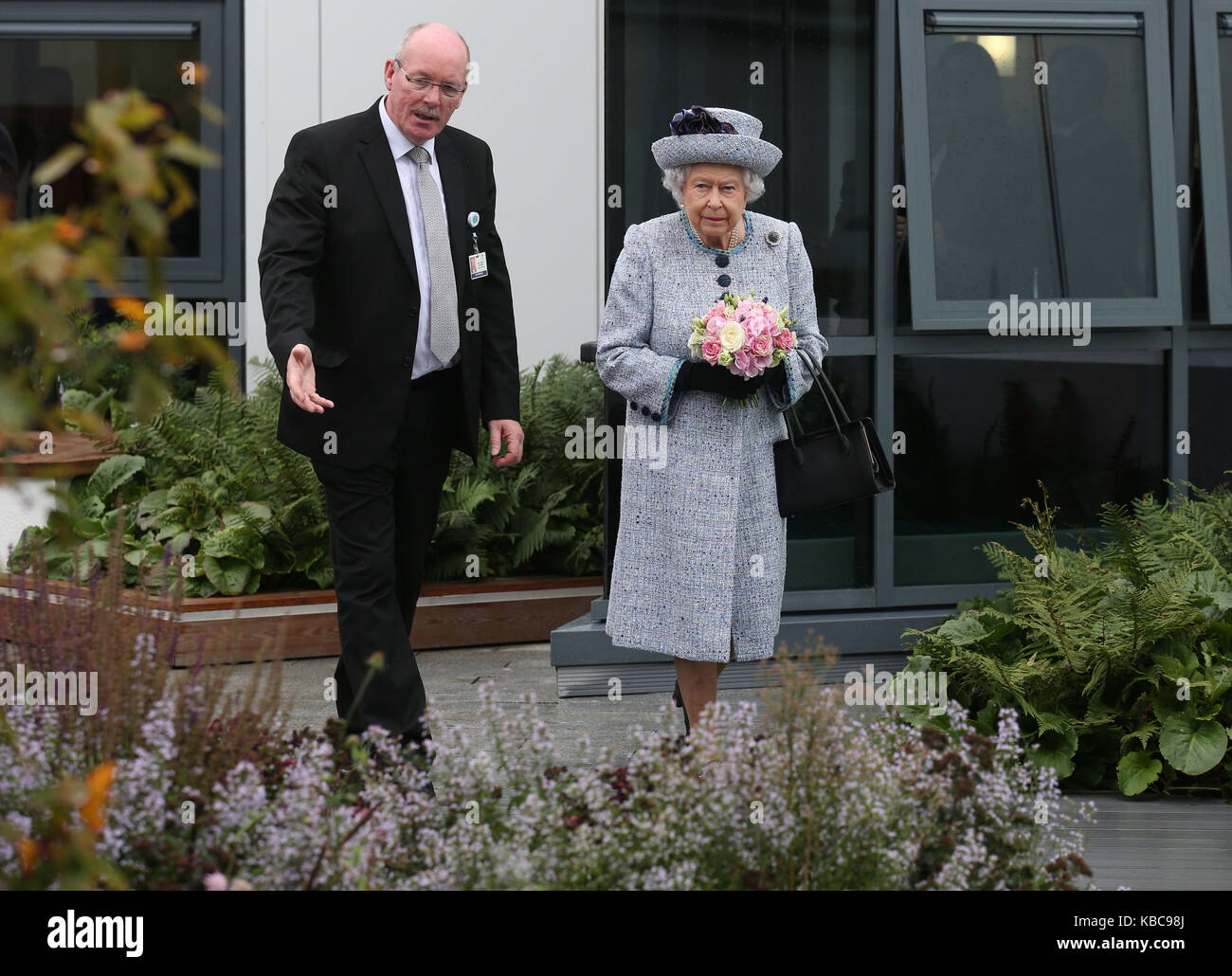 Queen Elizabeth II with NHS Grampian Reverend James Falconer ...