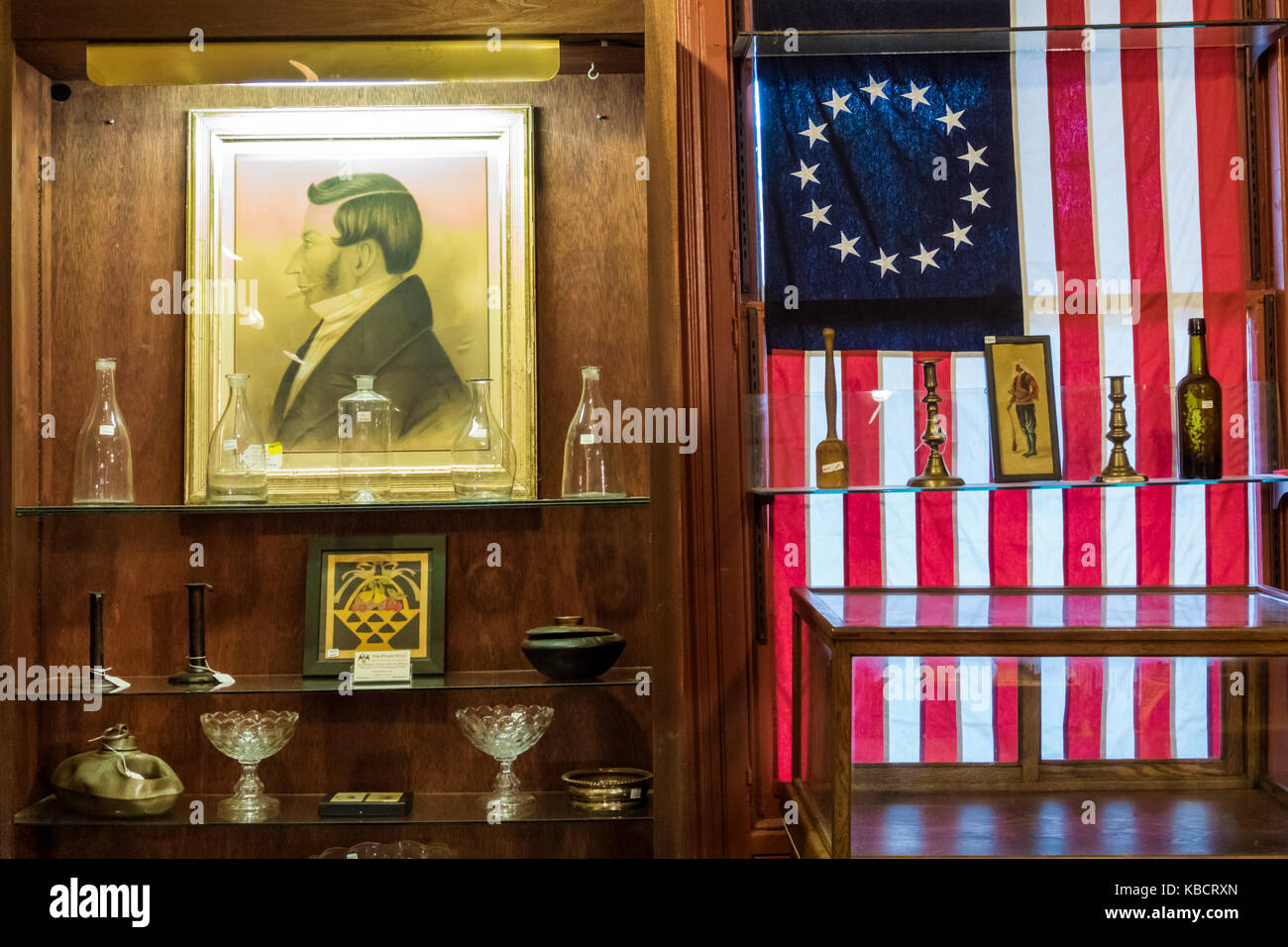 Collectibles hi-res stock photography and images - Alamy