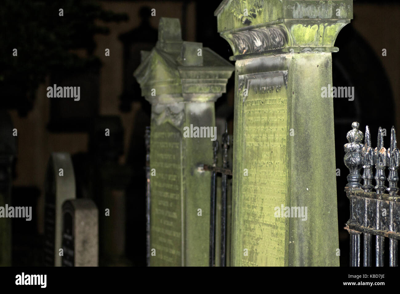 Old headstones in Greyfriars Kirkyard (churchyard and cemetery ...