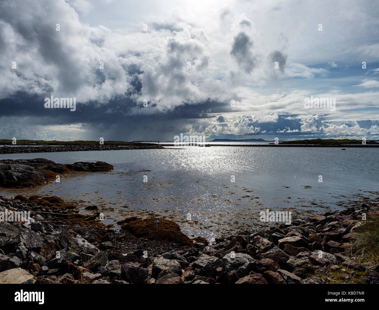 Isles and islands hi-res stock photography and images - Alamy