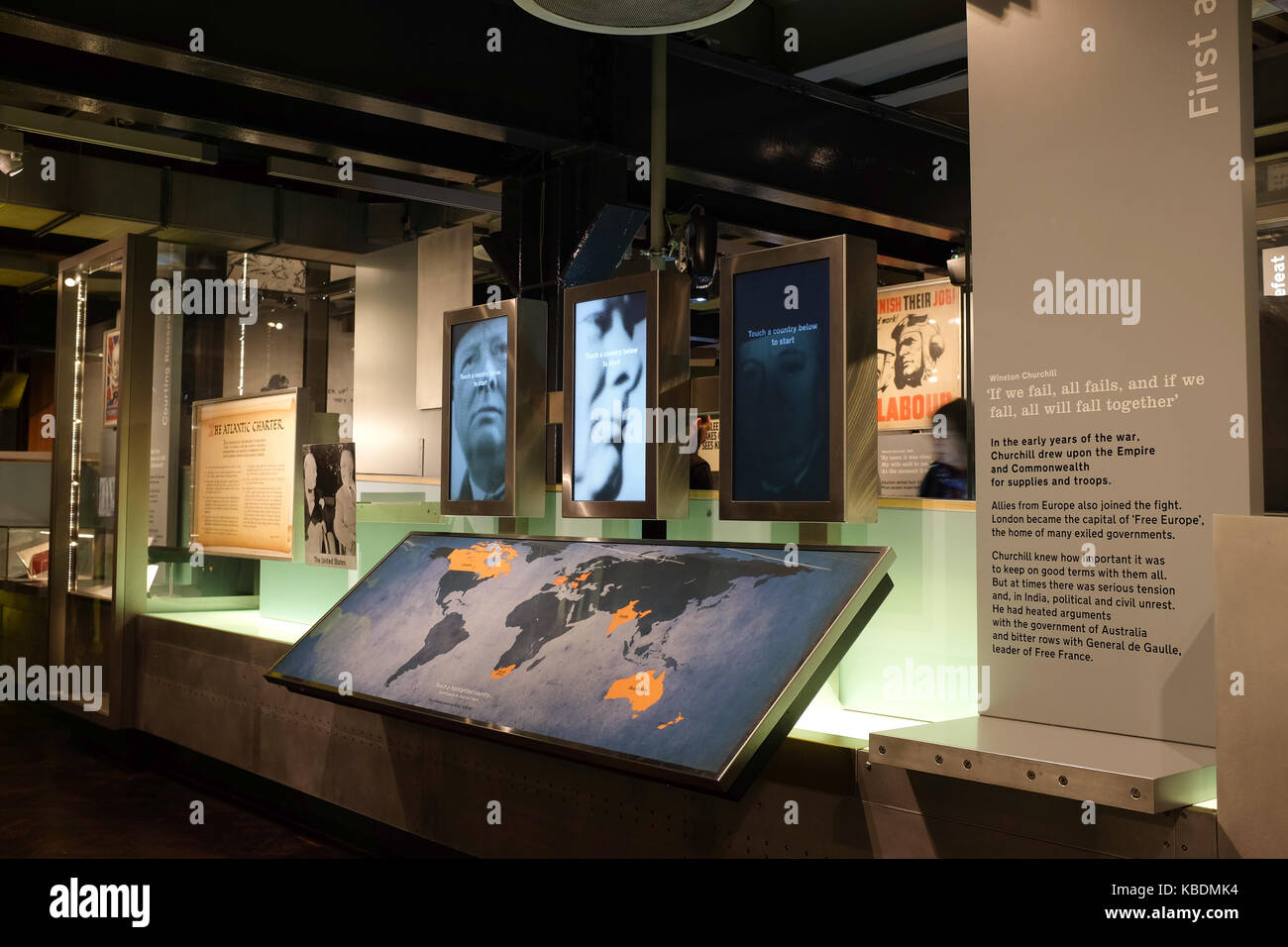 War room hi-res stock photography and images - Alamy